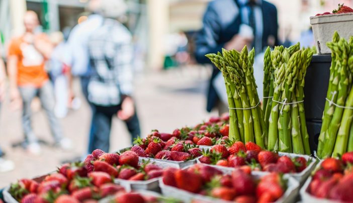How to choose the best spring vegetables and fruits | MD Anderson ...