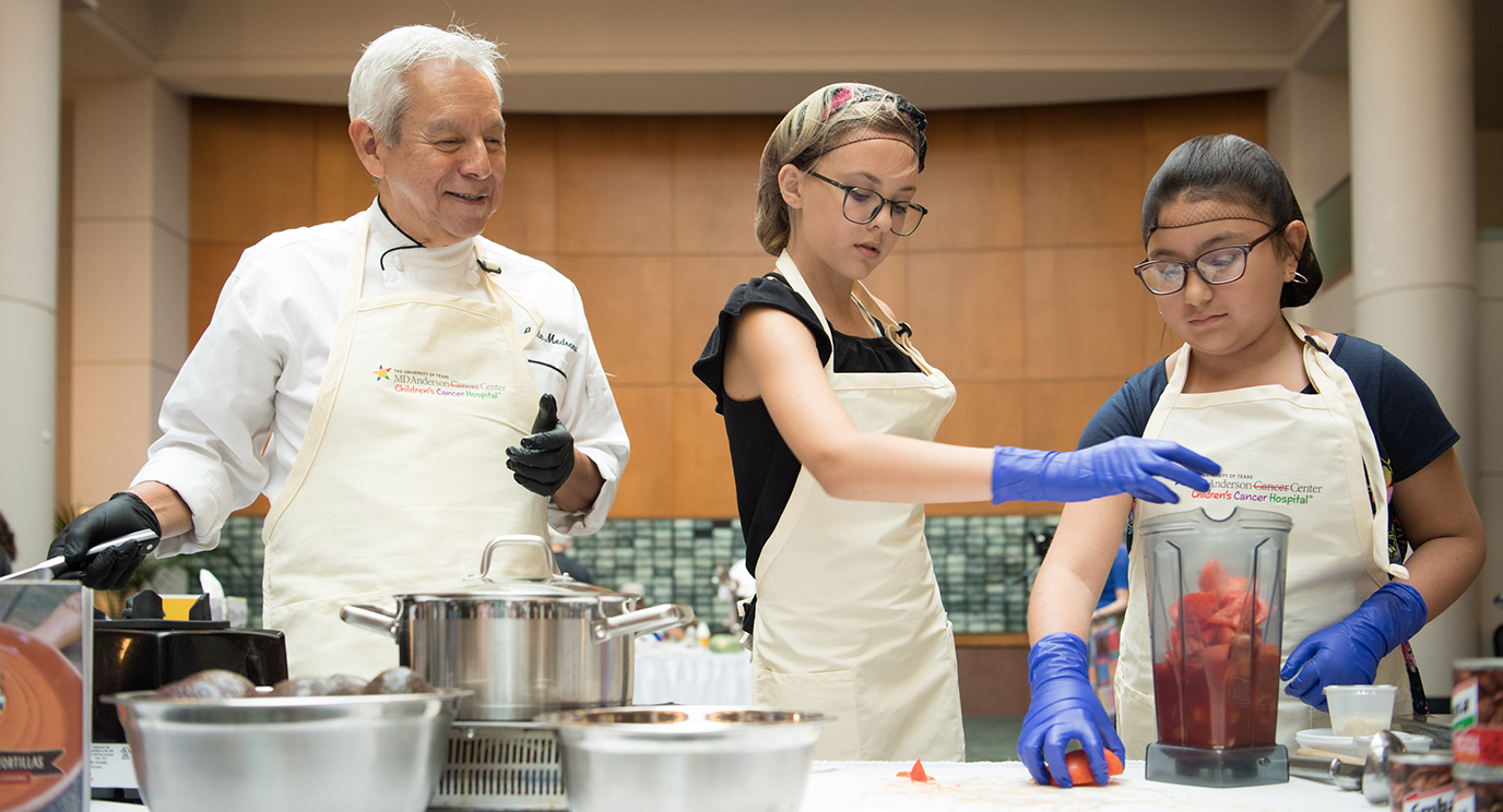Celebrity Chef Cooking Demo makes young cancer patients sous-chefs for ...
